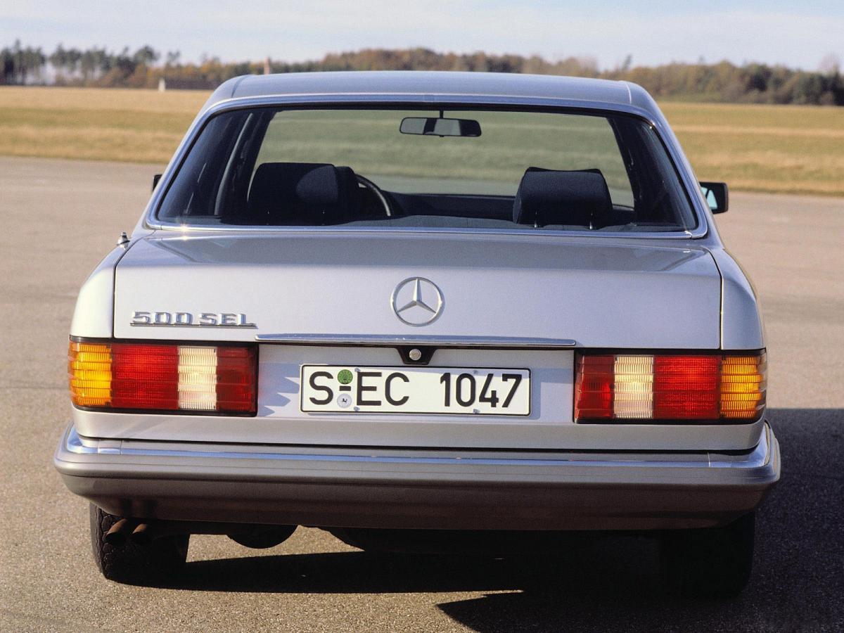 Mercedes-Benz S-class (W126) 260 SE (166 Hp)